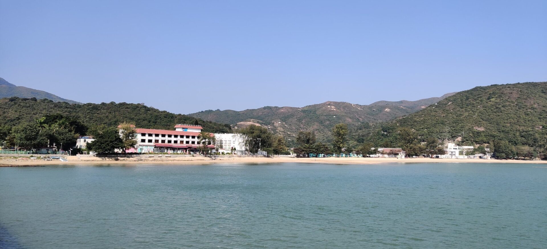 Mui Wo to Discovery Bay hike : Lantau Island Hong Kong | Visions of Travel