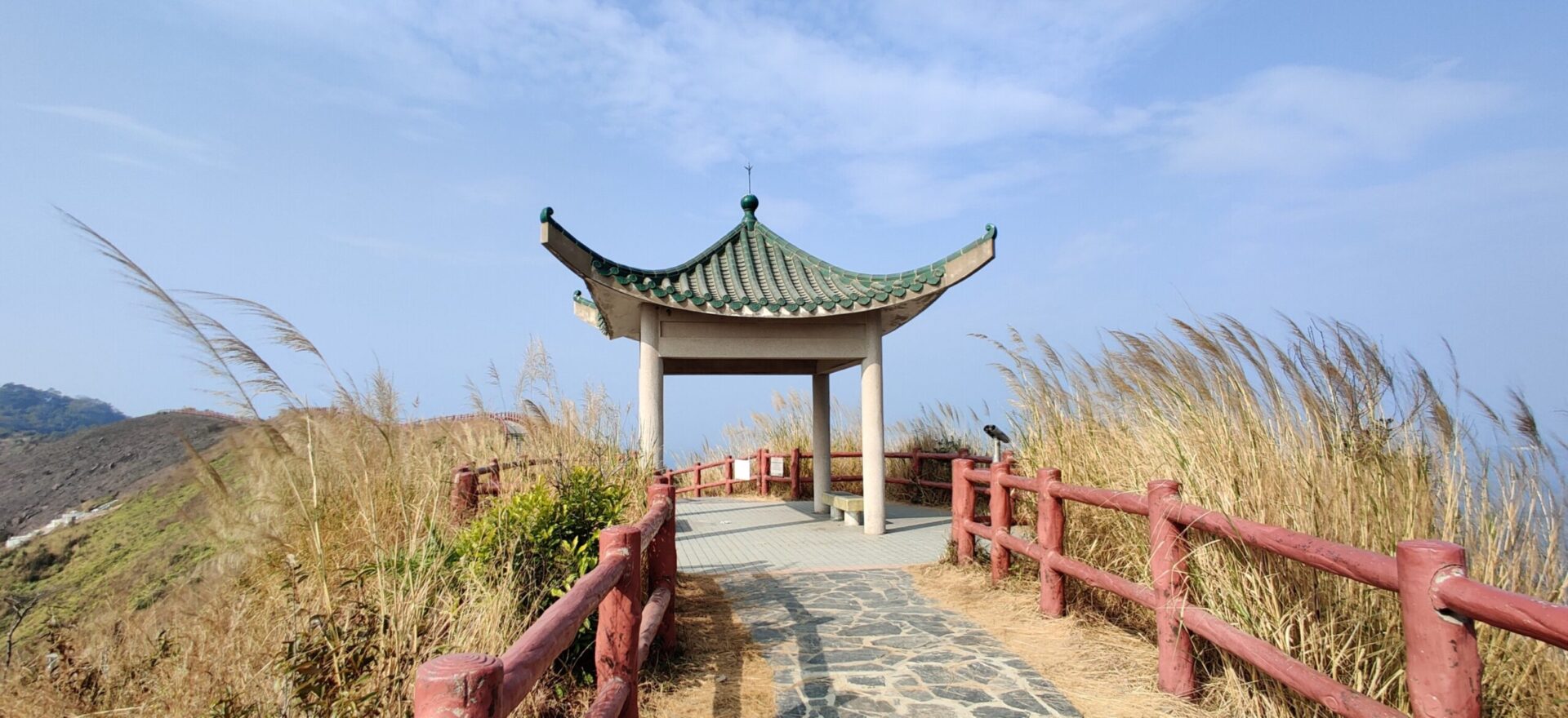 Tai O village Fu Shan hike : Hong Kong | Visions of Travel