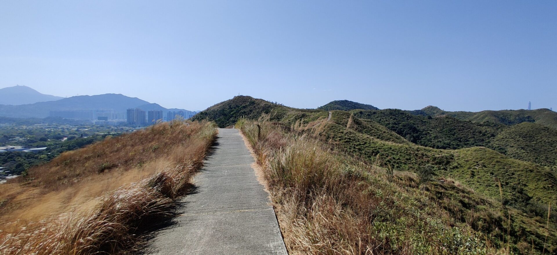 Fu Tei Au to Wo Keng Shan hike : Northern Hong Kong | Visions of Travel