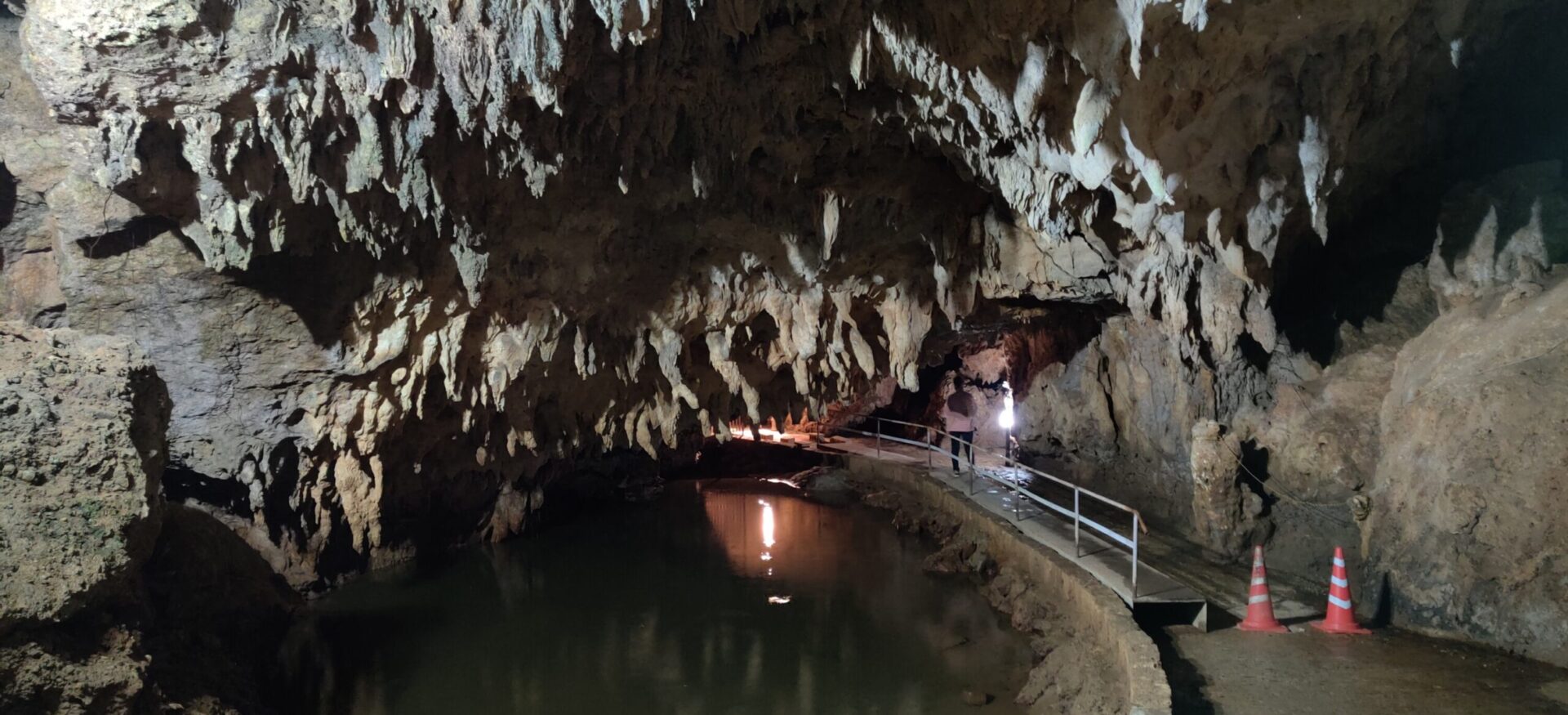 Ibaruma Sabichi Cave : Ishigaki | Visions of Travel