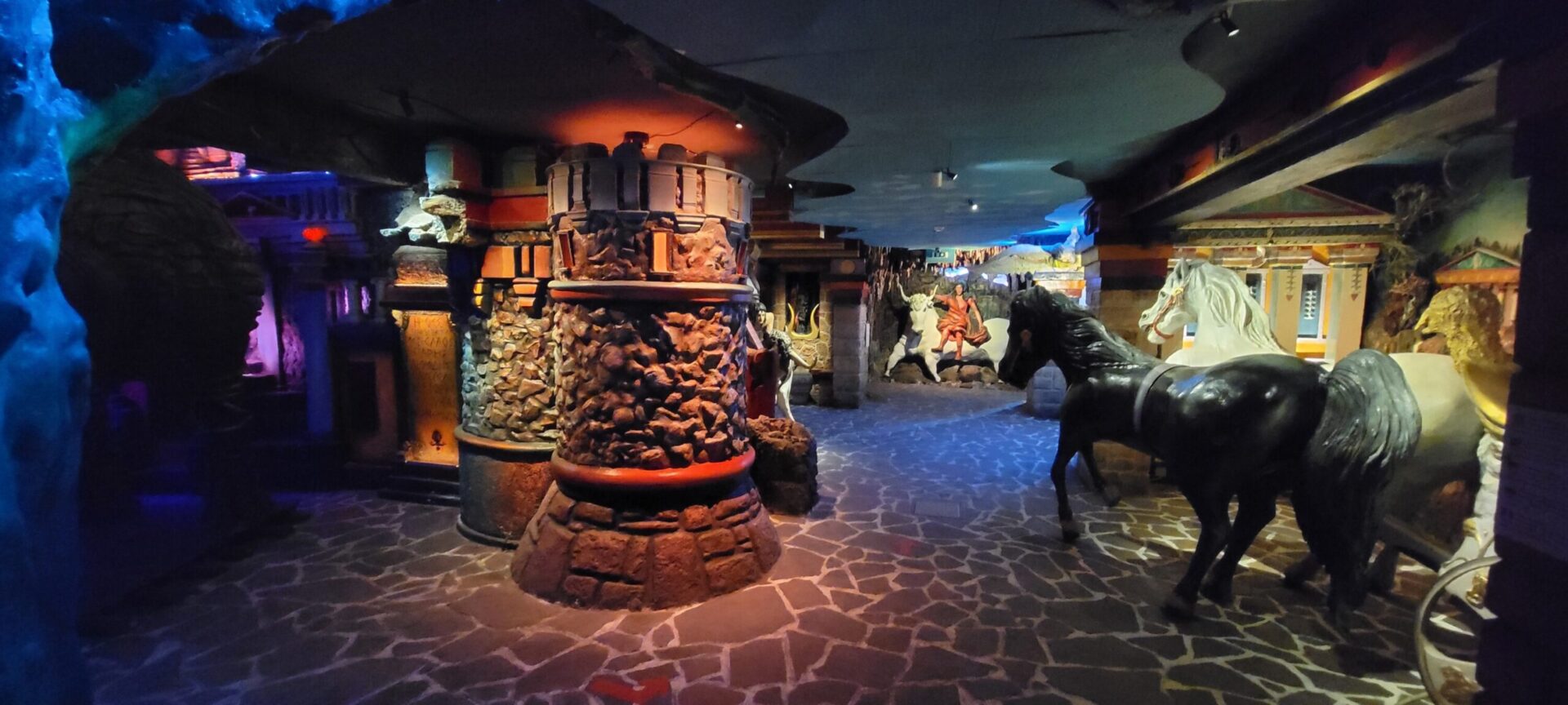 Greek Mythology Thematic Park : Crete | Visions of Travel