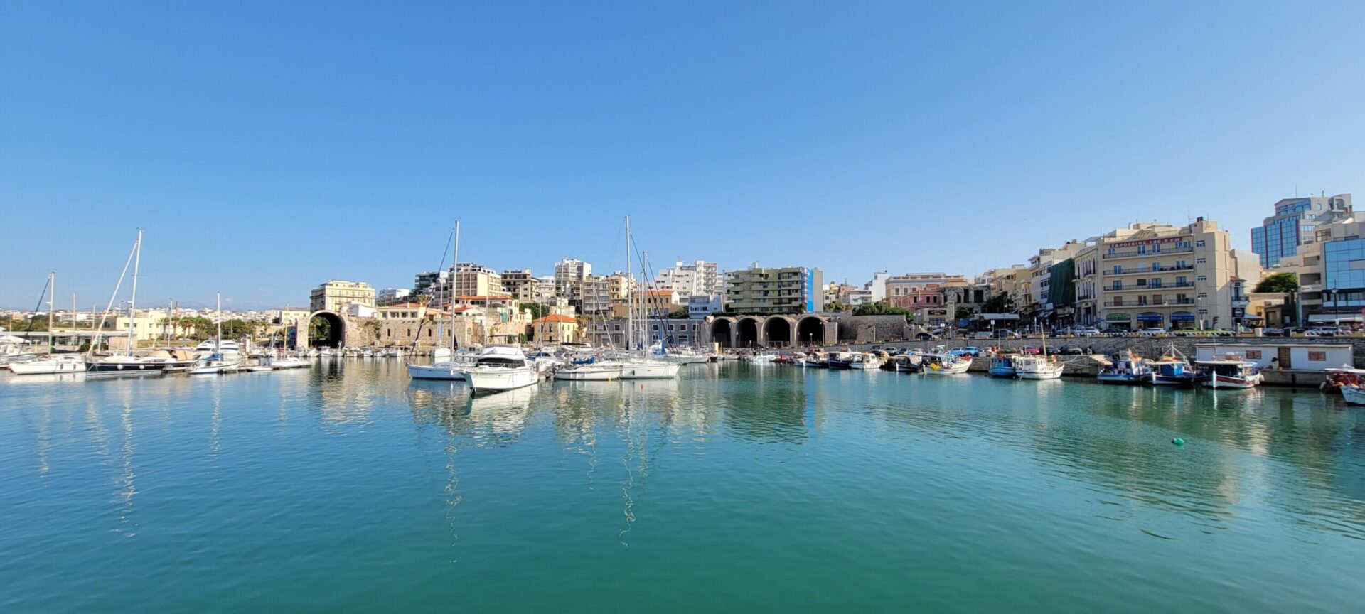 Rocca a Mare Fortress : Heraklion | Visions of Travel