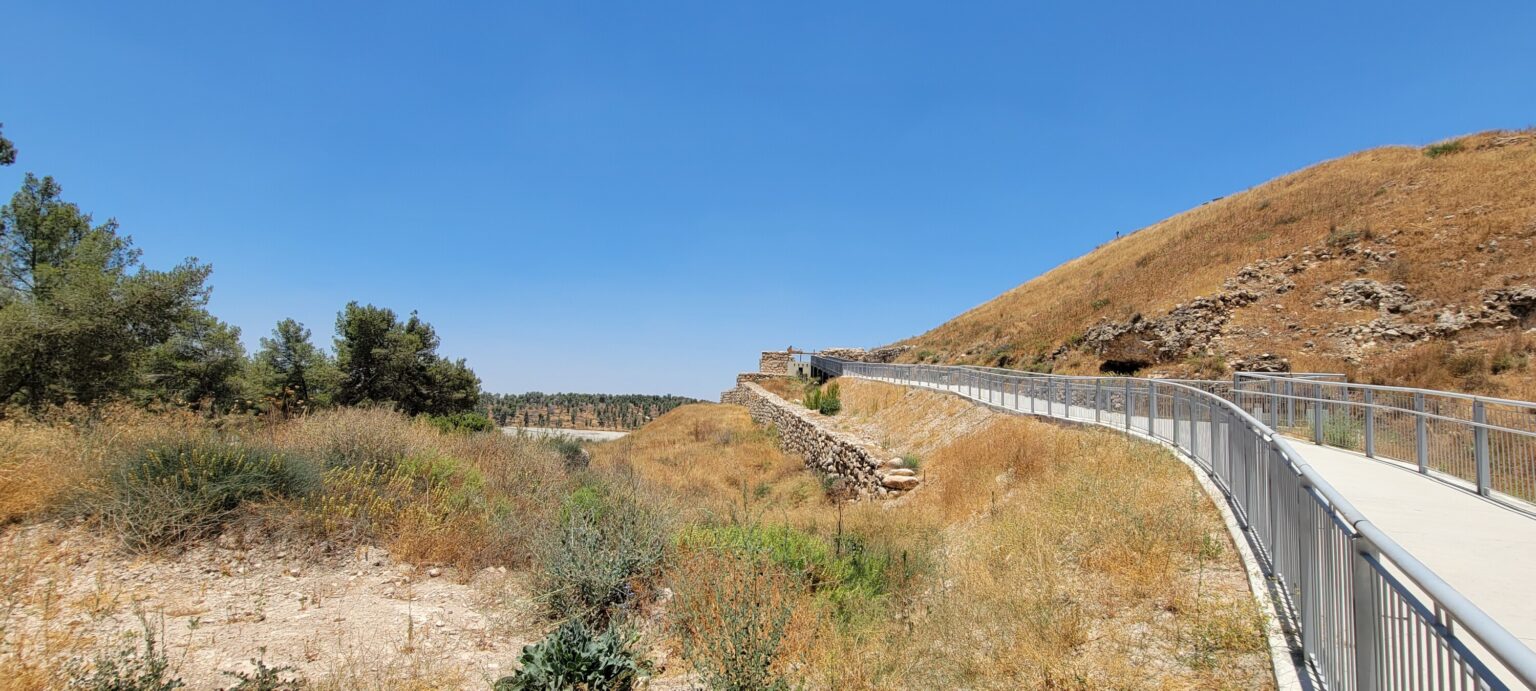 Tel Lachish Tel Beer Sheva : Southern Israel | Visions of Travel
